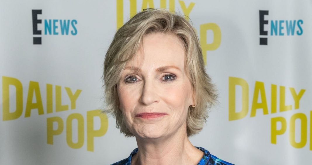 Jane Lynch's Partner: All About The Dating Life of the American Actress