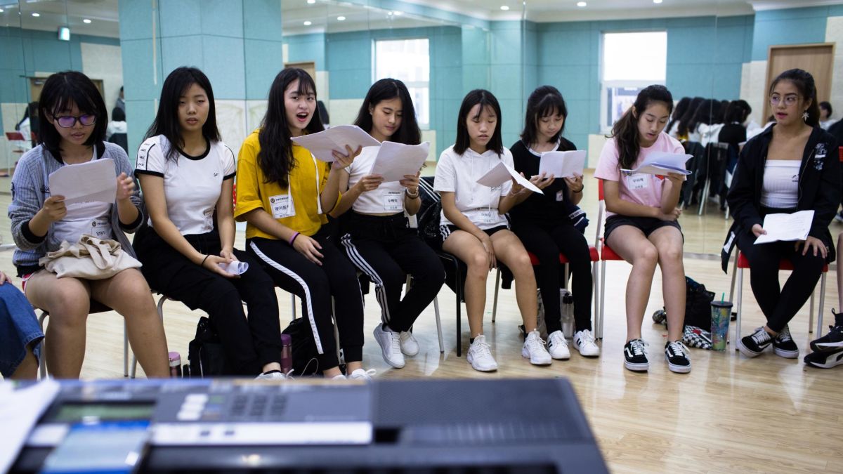 K Pop Trainee Schedule 2022 The Tough Side To Keep Up With OtakuKart K Pop Trainee Schedule 2022 The Tough Side To Keep Up With OtakuKart