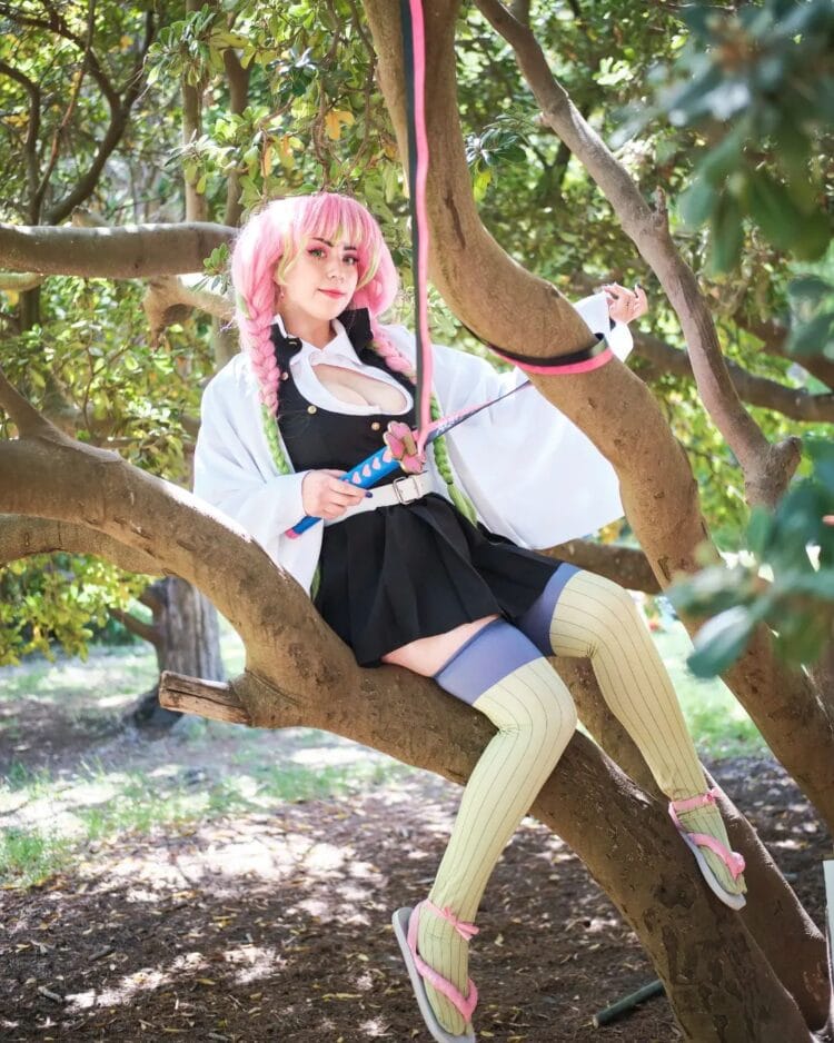 30 Best Mitsuri Cosplays from Demon Slayer You Need To Try — OtakuKart