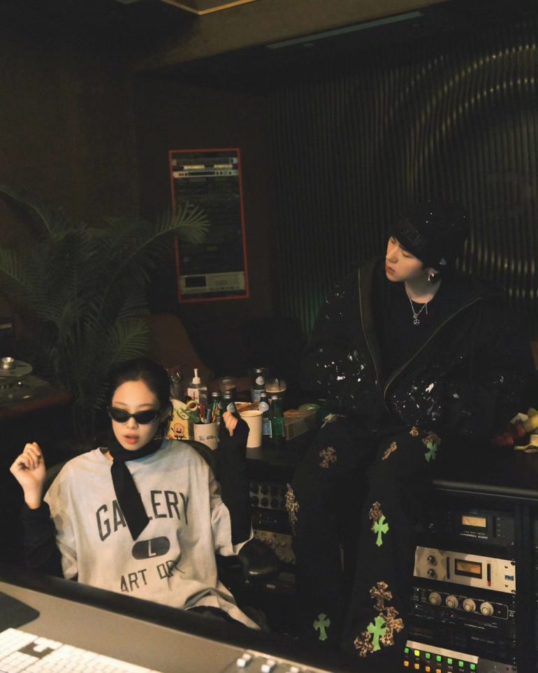 BLACKPINK’s Jennie Makes Impactful Debut on HYBE’s YouTube in Zico’s MV ...