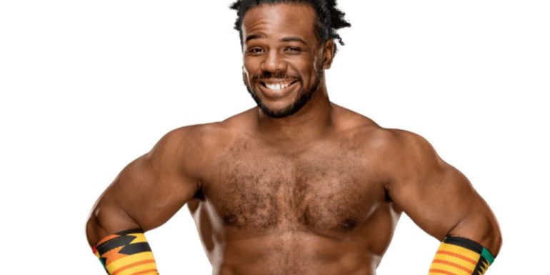 Xavier Woods Supporting Kofi Kingston in King of The Ring — OtakuKart