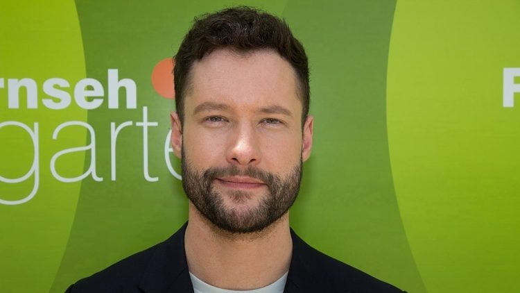 Who Is Calum Scott Dating? Love Life Status Updated — OtakuKart