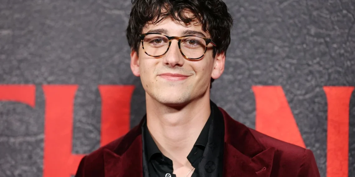Who Is Milo Manheim Dating? The Actor's Love Life Explained