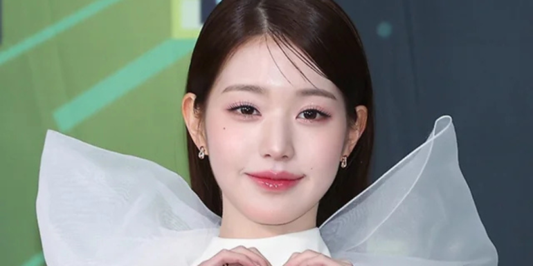 IVE Jang Wonyoung Net Worth, K-pop Star’s Flourishing Fortune — OtakuKart