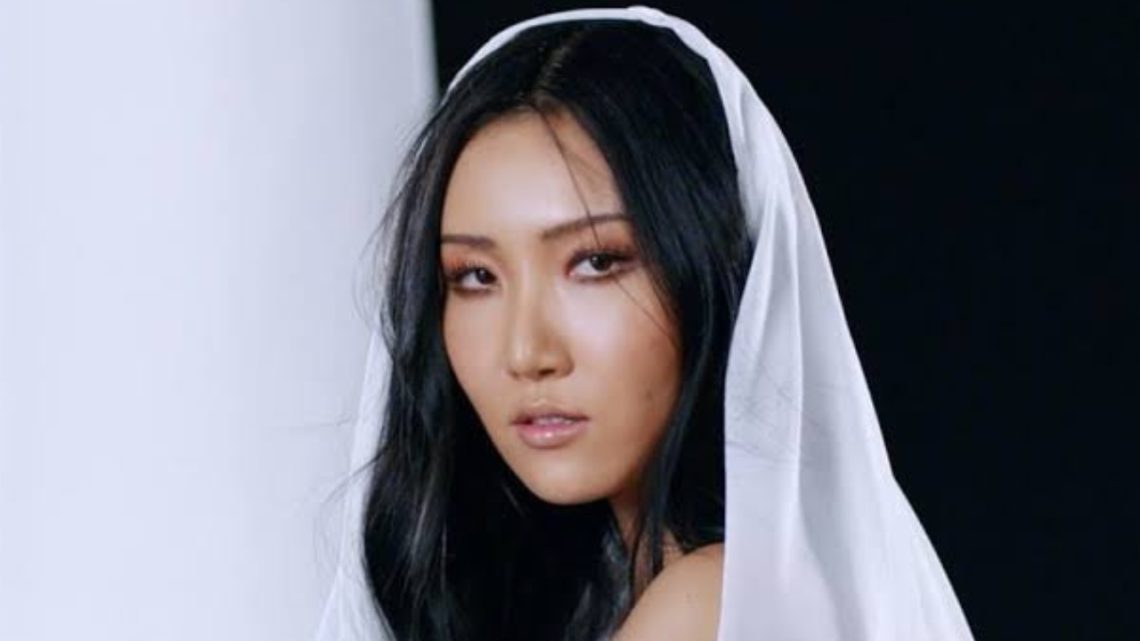 Hwasa Sets Hearts Ablaze with the Romantic and Bittersweet Teaser for ...