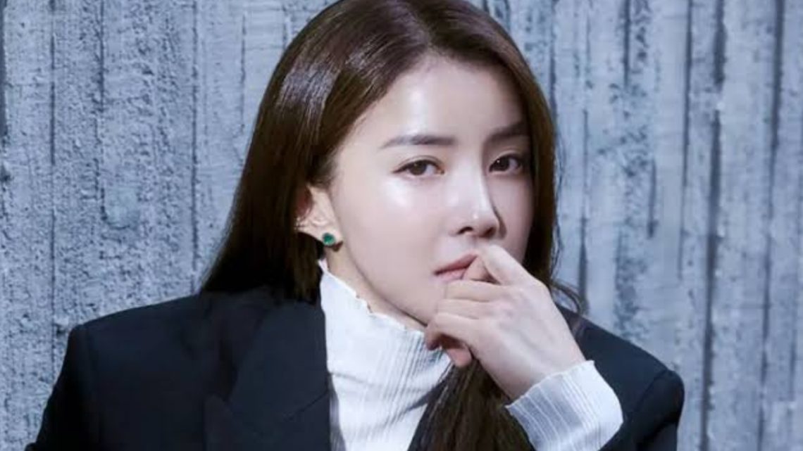 Lee Si Young Welcomes Her Second Child: A New Beginning for the Actress ...