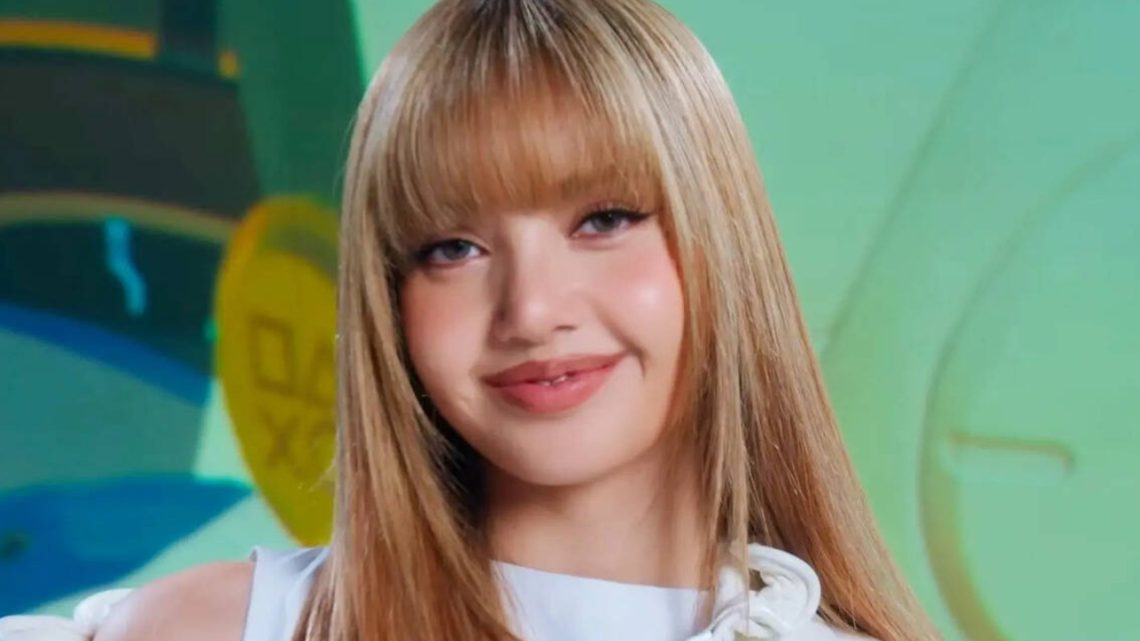 BLACKPINK’s Lisa Makes Digital History as the First K-Pop Artist to ...